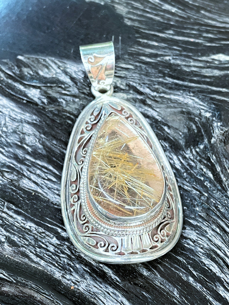 Gold Rutilated Quartz Pendant – JCY House Online Store